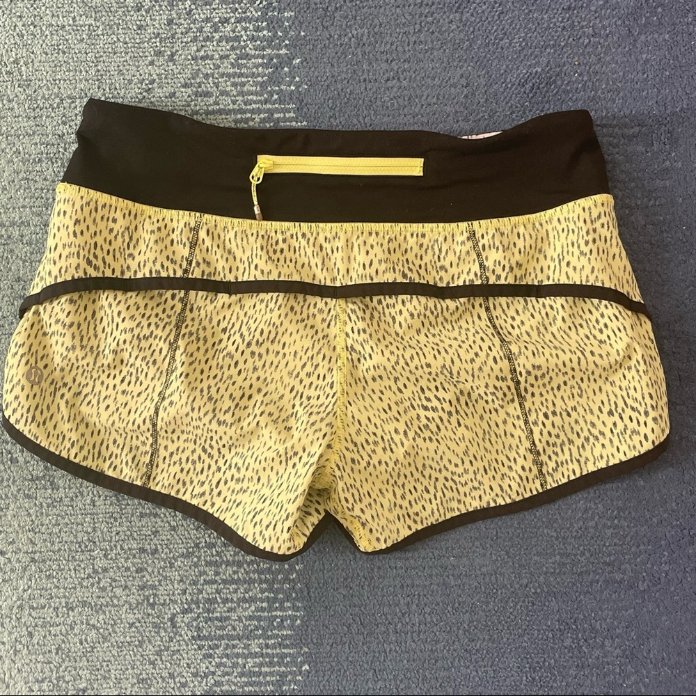Lululemon Run Speed Short Dottie Dash Clarity - Gem